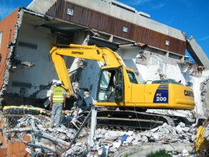 Demoler un edificio: herramientas necesarias | Derribos Madrid